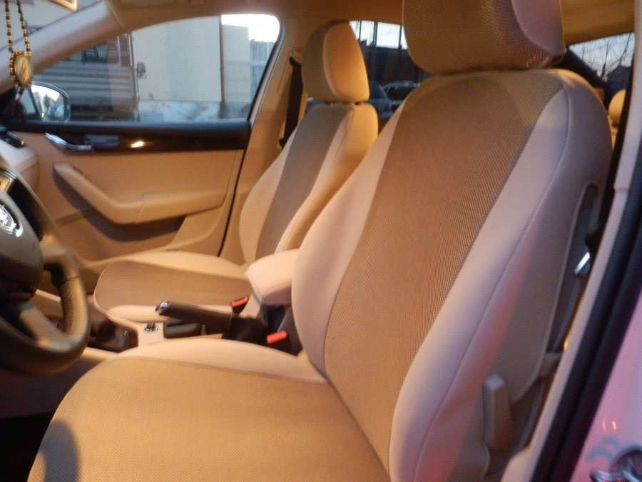 Galerie foto huse auto personalizate Skoda