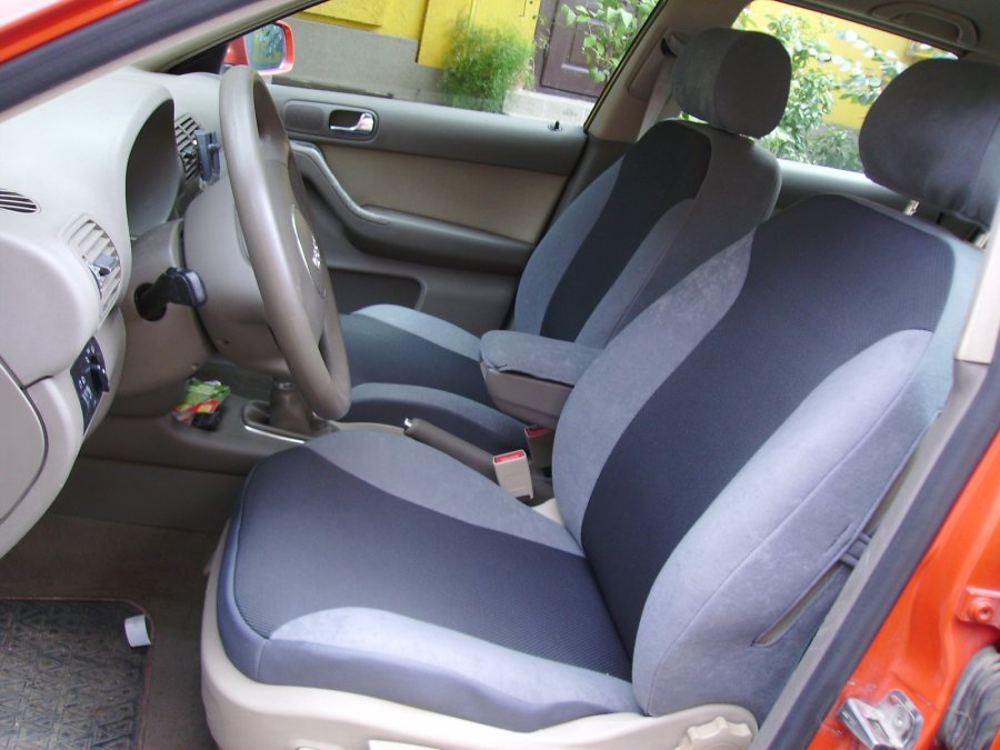 Galerie foto huse auto personalizate