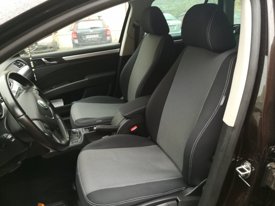 Galerie foto huse auto personalizate Skoda