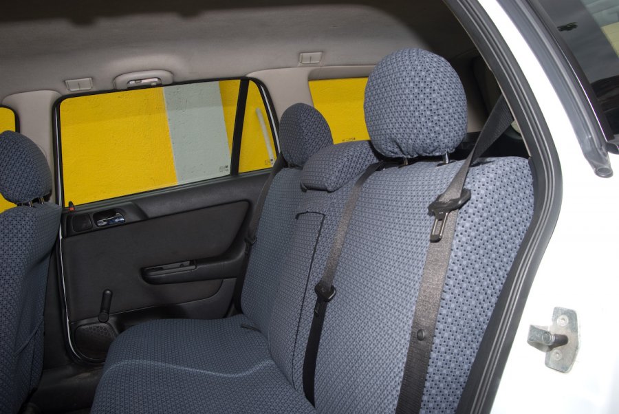 Galerie foto huse auto personalizate Opel