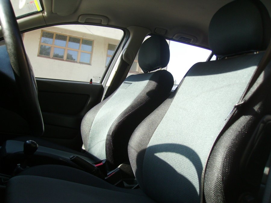 Galerie foto huse auto personalizate Opel