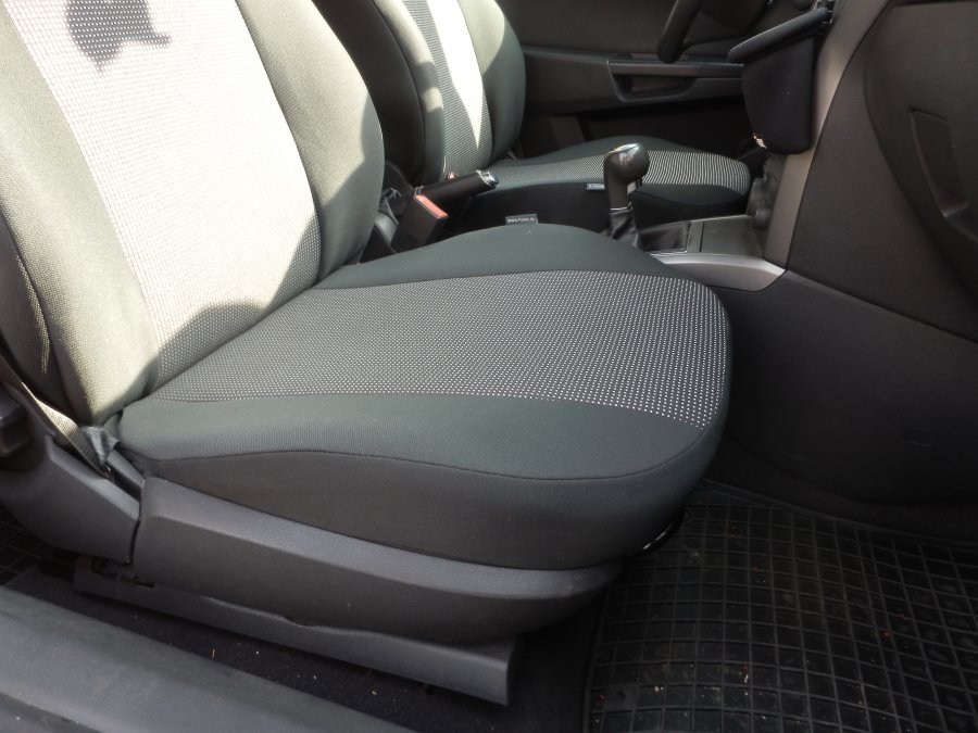 Galerie foto huse auto personalizate Opel