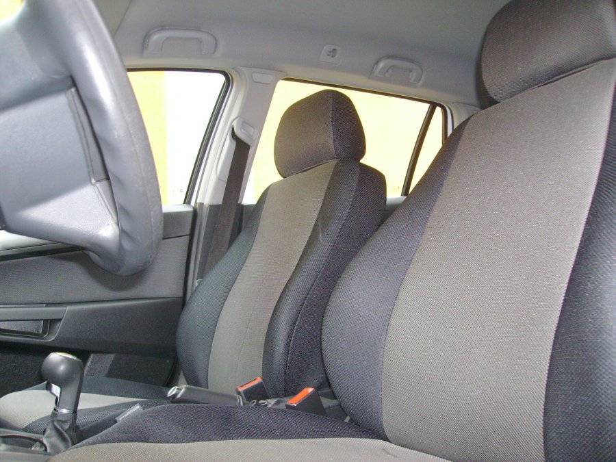 Galerie foto huse auto personalizate Opel