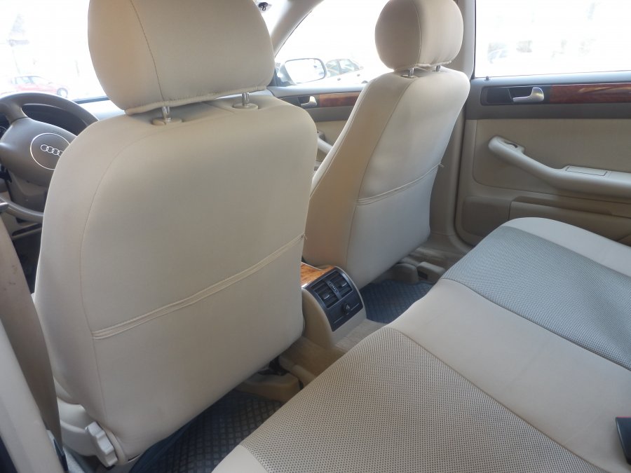 Galerie foto huse auto personalizate