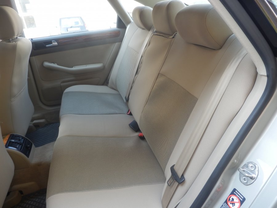 Galerie foto huse auto personalizate